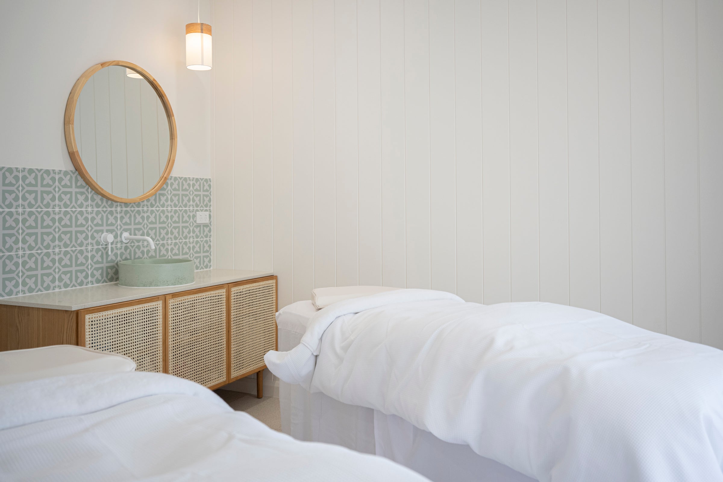 Sneak peek into your Spa Facial – The Bathhouse